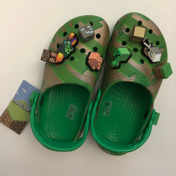 CROCS | Shoes | Nwt Minecraft X Crocs Classic Clog Little Kid Big Kid ...